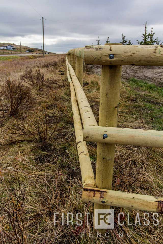 Gallery | First Class Fencing | (403) 991-5995 | T2C 2A8