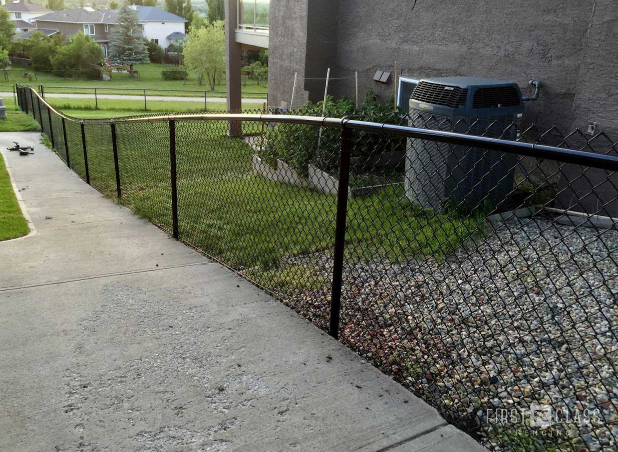 Chainlink Fencing in Calgary | First Class Fencing