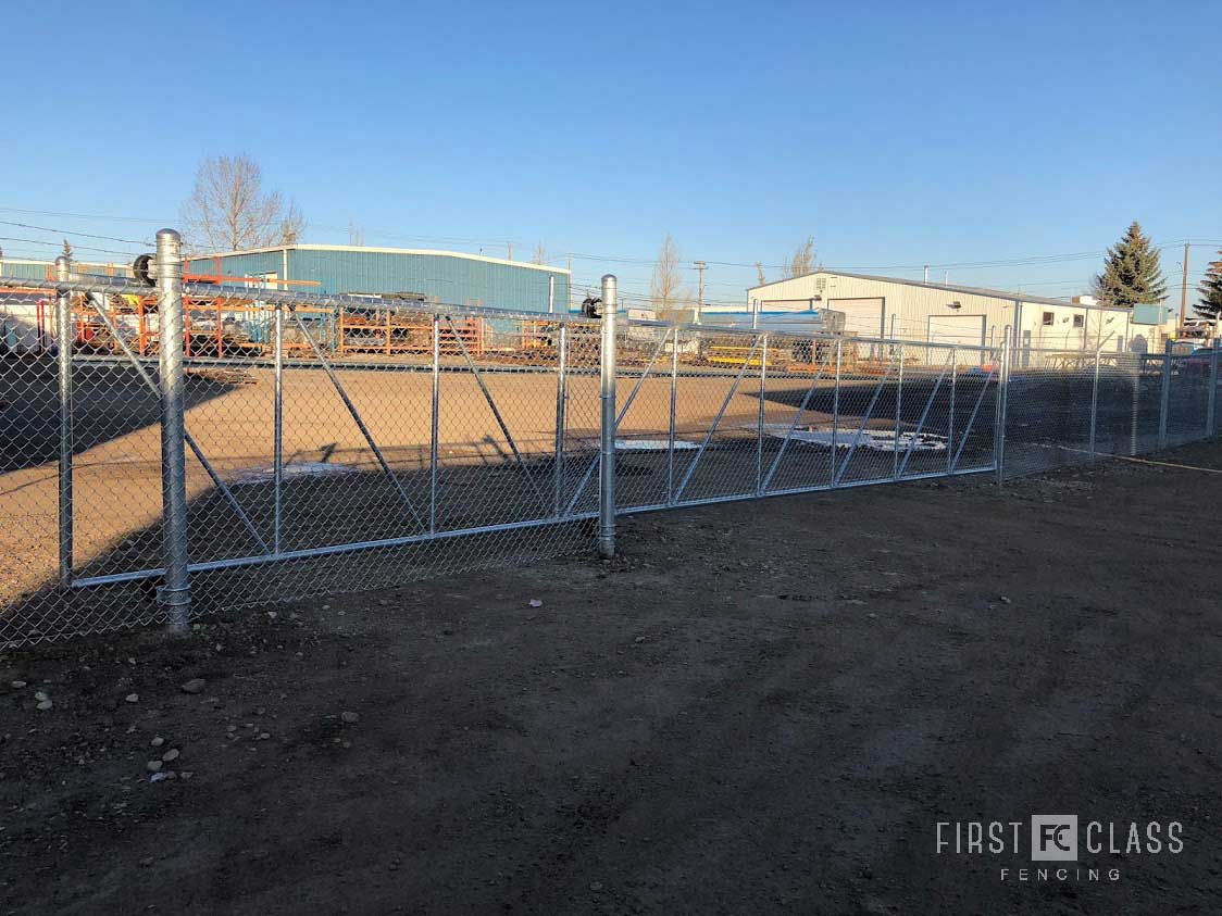 Chainlink Fencing in Calgary | First Class Fencing